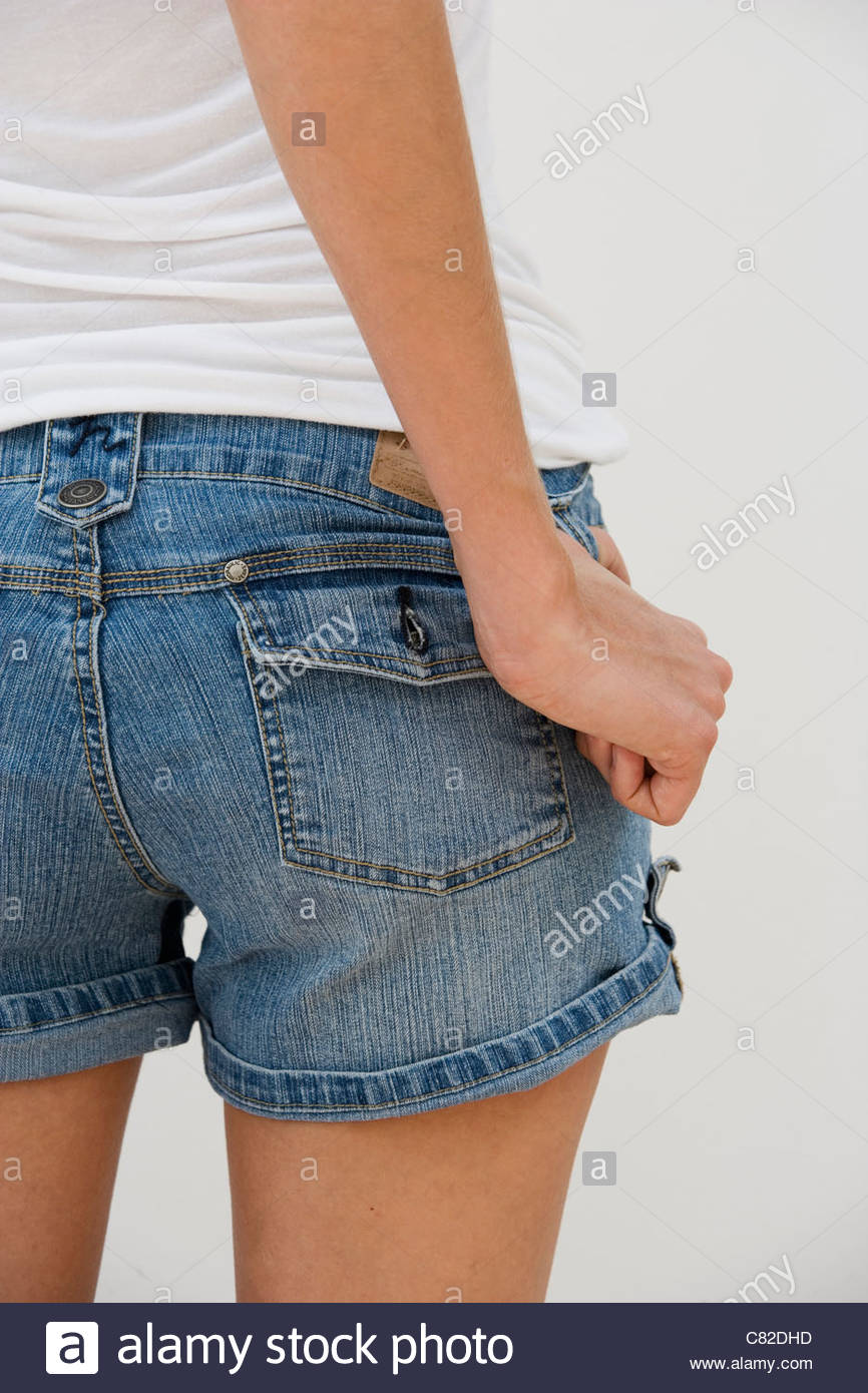 Women Wearing Shorts Stock Photos & Women Wearing Shorts Stock Images ...