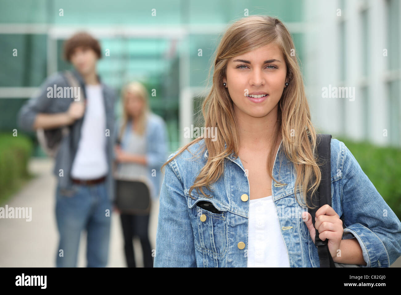 18 years leaving college hi-res stock photography and images - Alamy