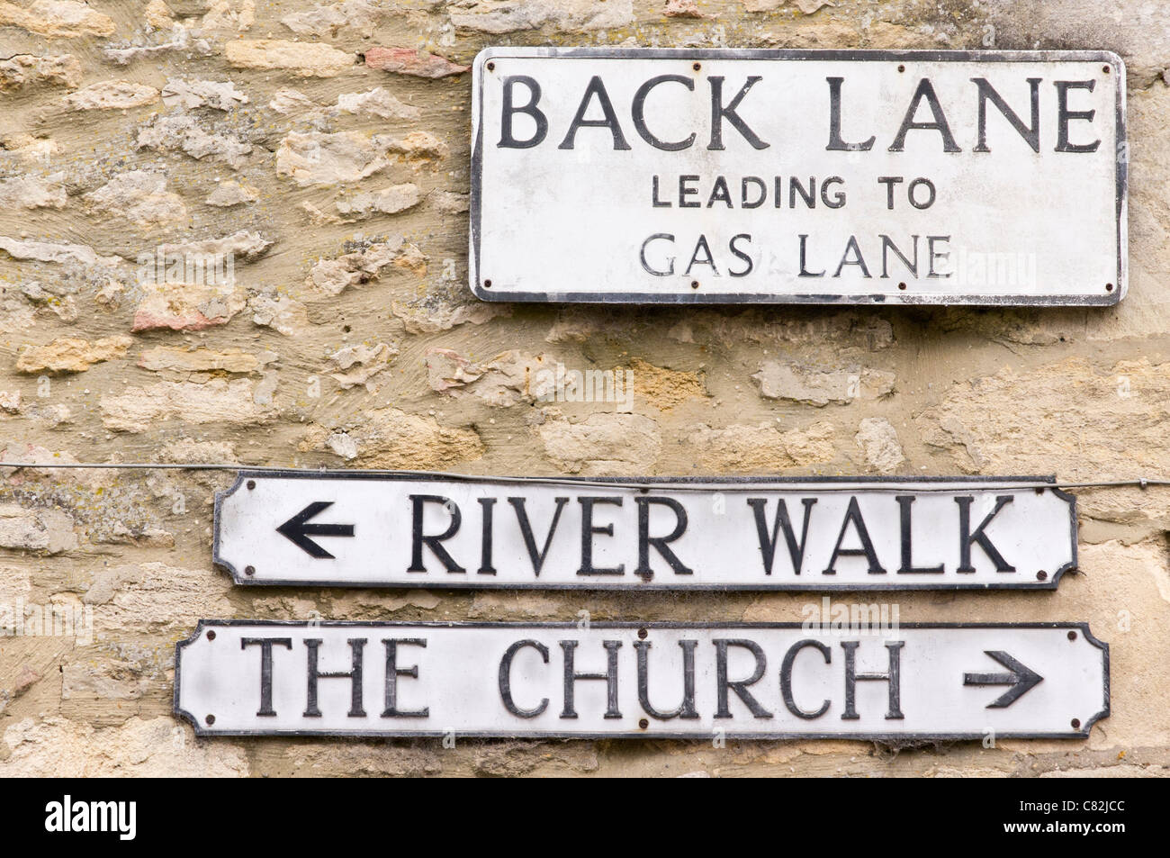 Street signs in Fairford Stock Photo - Alamy