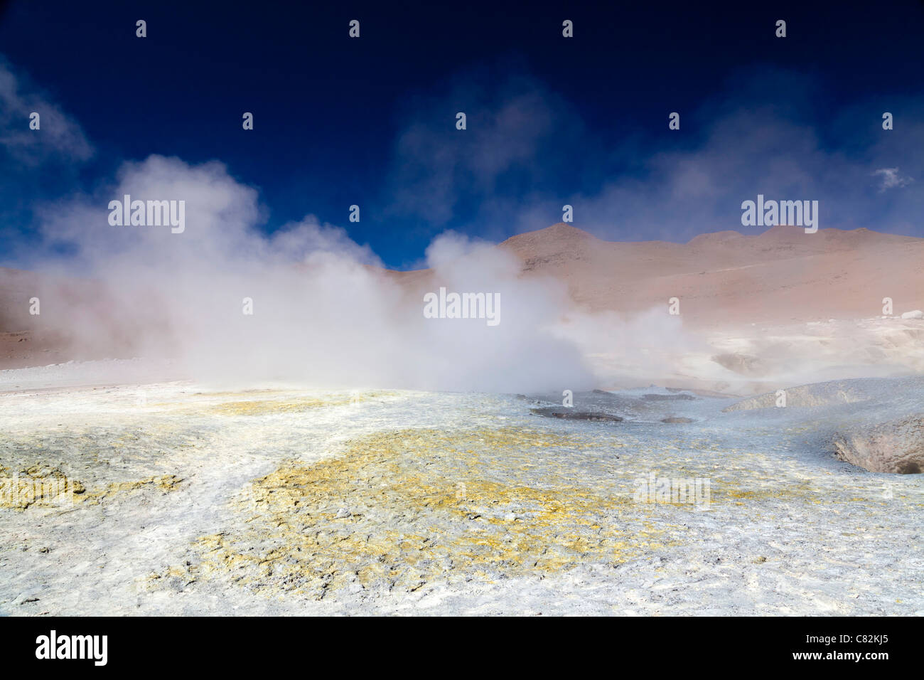 Thermal geysers hi-res stock photography and images - Alamy