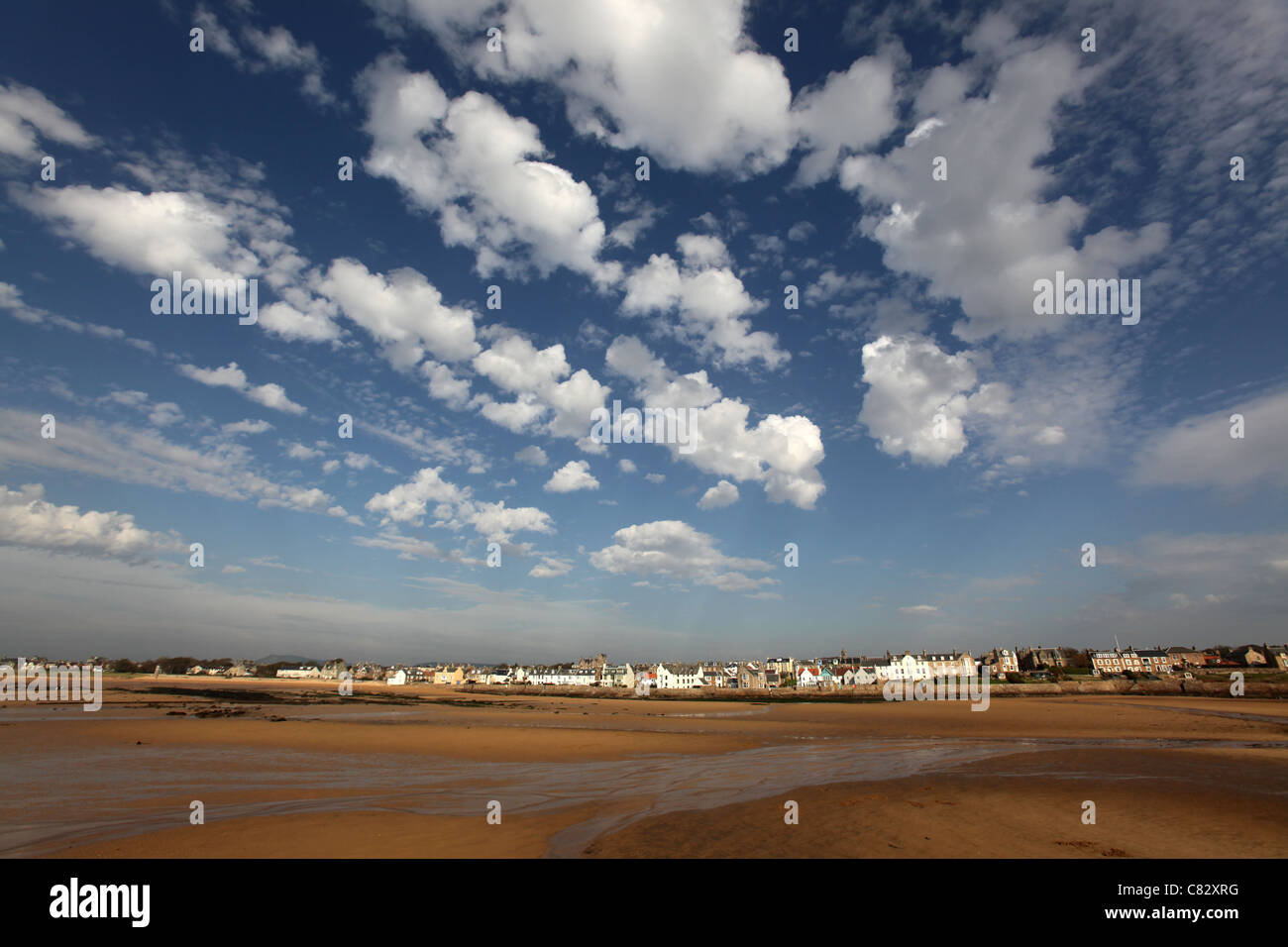 Elie beach hi-res stock photography and images - Alamy