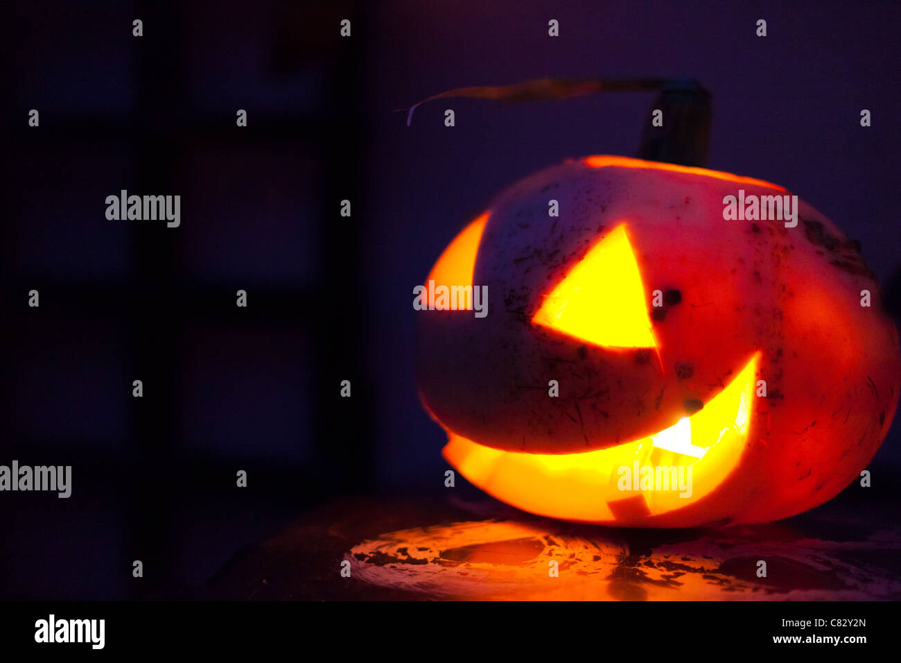 Carved, lit pumpkins at Halloween Stock Photo - Alamy
