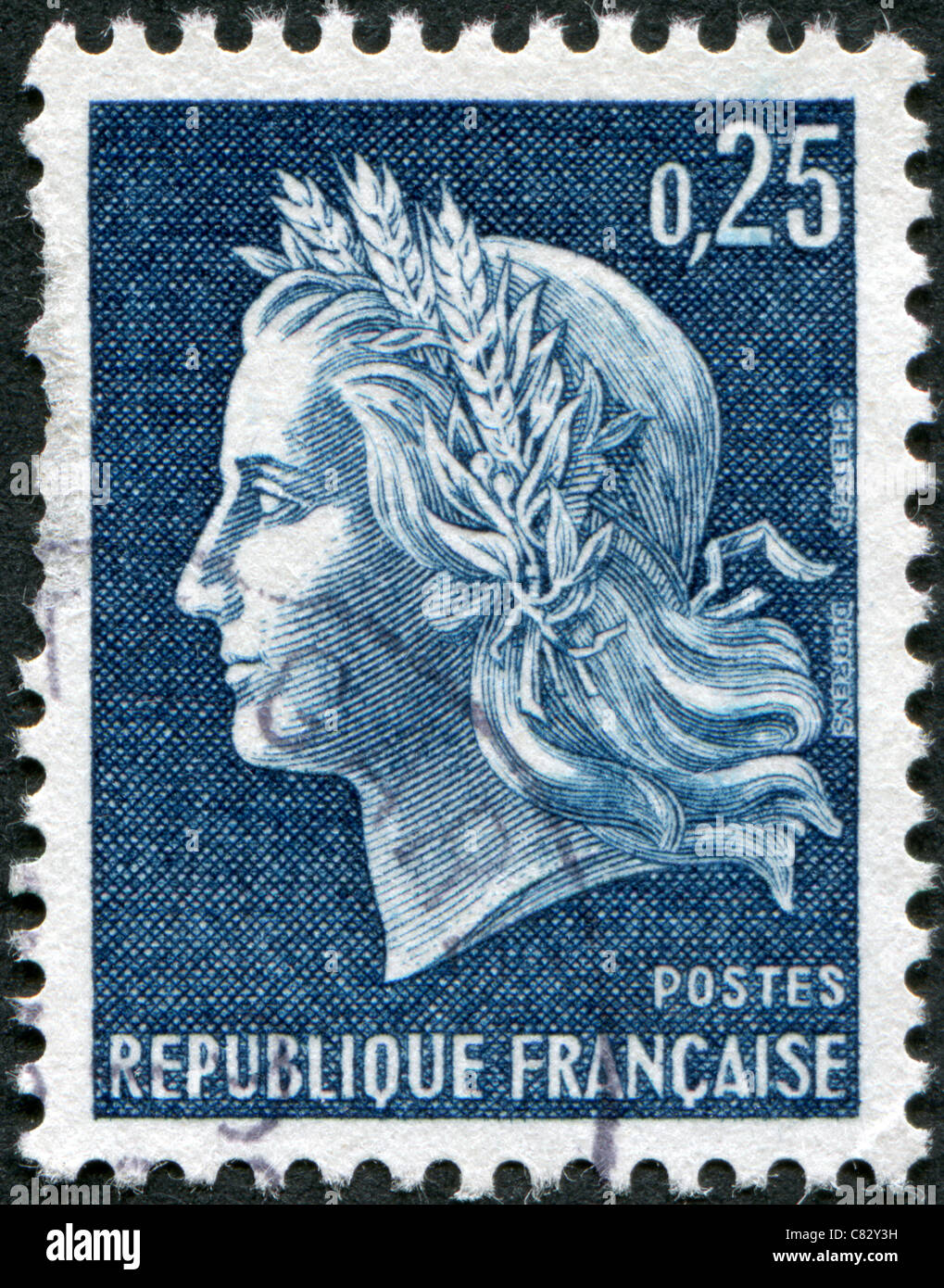 FRANCE - 1967: A stamp printed in France, depicts Marianne (by Cheffer ...