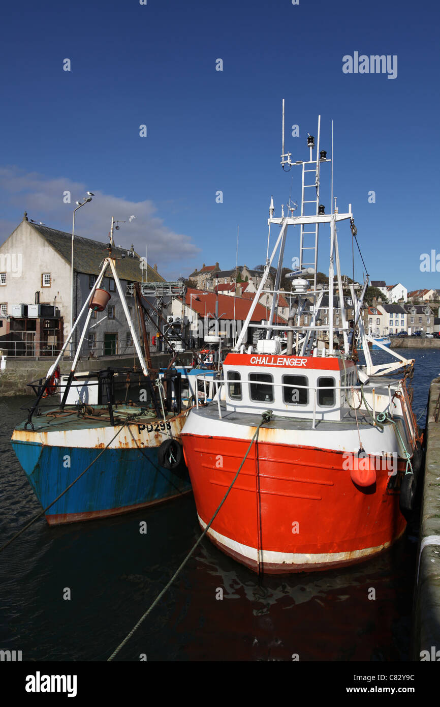 Village of Pittenweem, Scotland. Picturesque view of Pittenweem Harbour ...