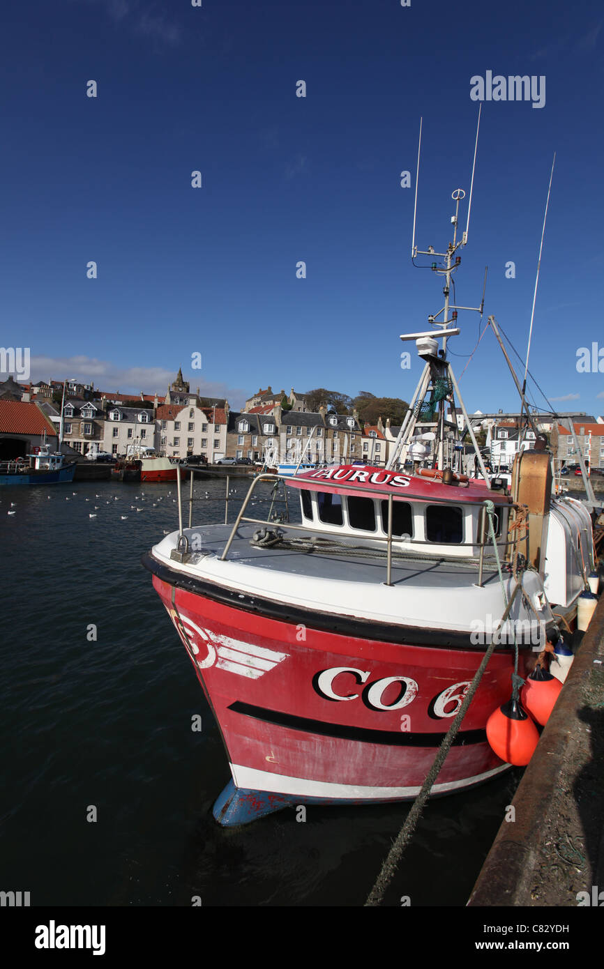Village of Pittenweem, Scotland. Picturesque view of Pittenweem Harbour ...