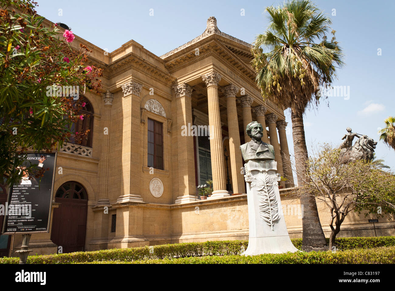Palermo Opera House, Teatro Massimo, Piazza Giuseppe Verdi, Palermo ...