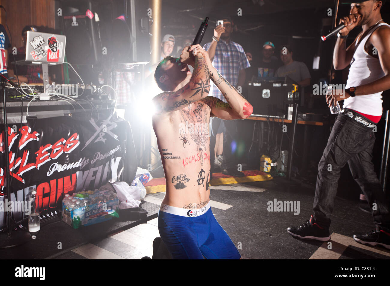 Concert machine gun kelly hi-res stock photography and images - Alamy