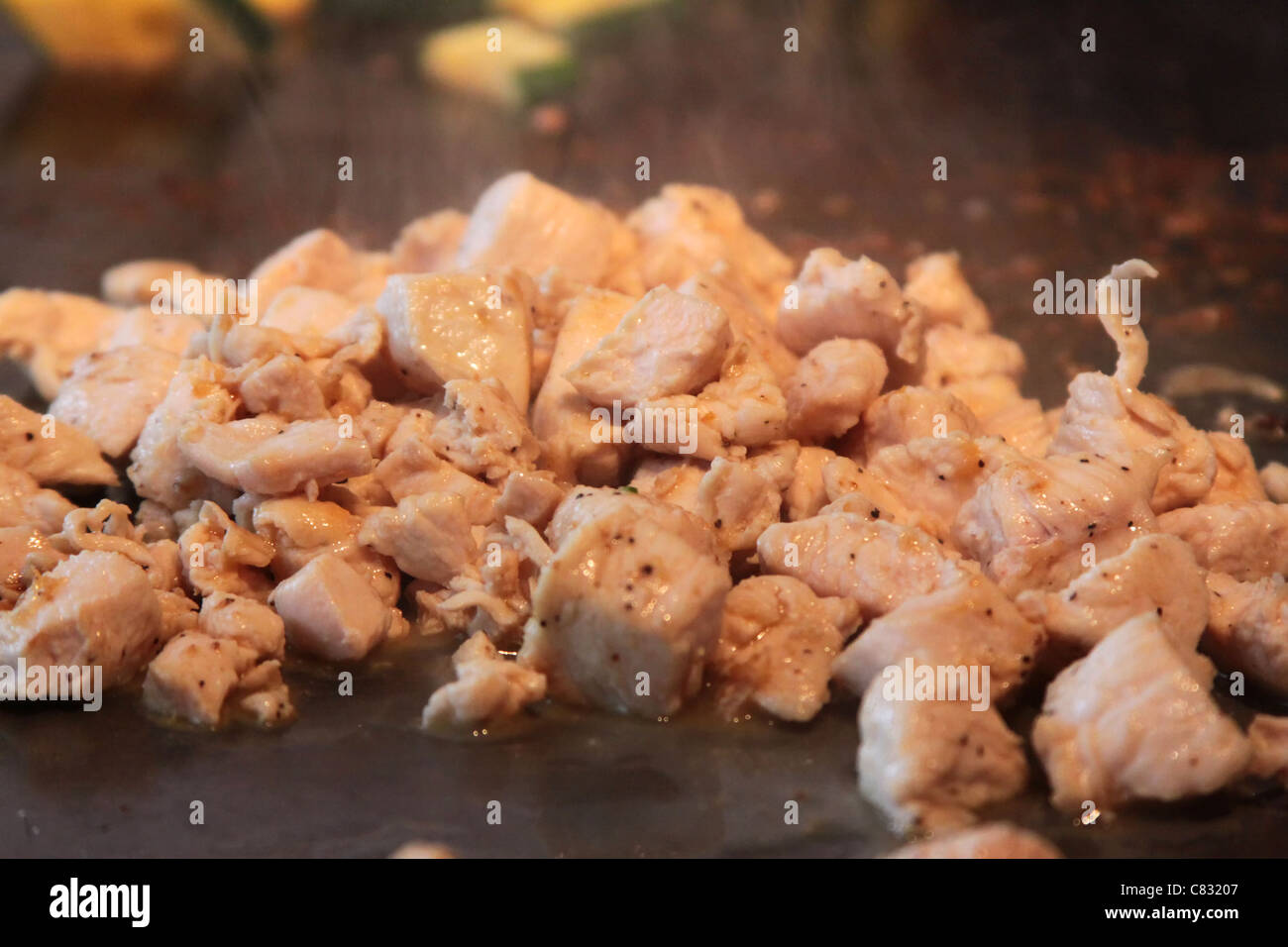 Teppanyaki food preparation Stock Photo - Alamy