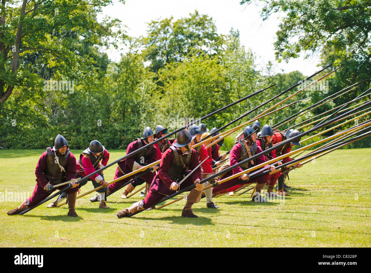 Royalists uk re enactment hi-res stock photography and images - Alamy