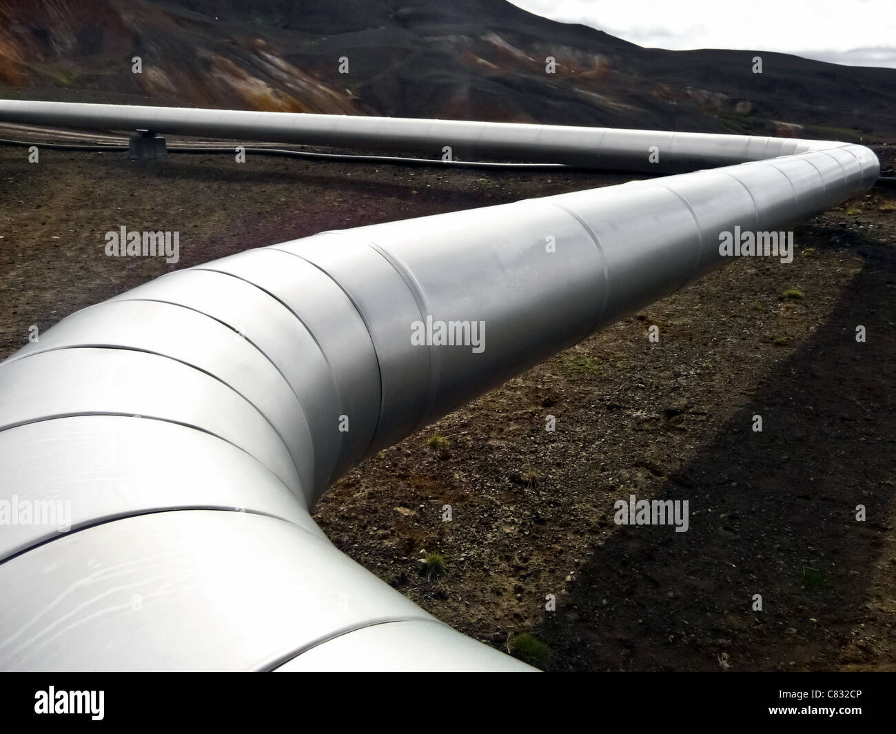 Oil and gas pipeline in in arctic desert Stock Photo - Alamy