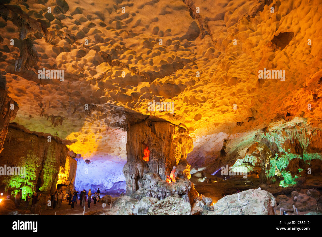 Vietnam, Halong Bay, Sung Sot Cave aka Surprise Cave Stock Photo - Alamy