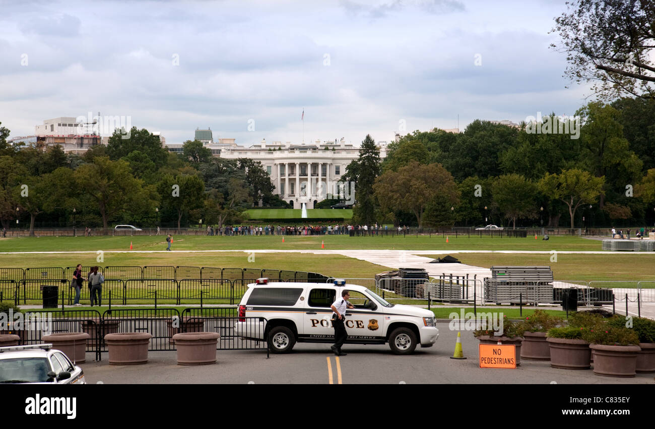 Us secret service police car hi-res stock photography and images - Alamy