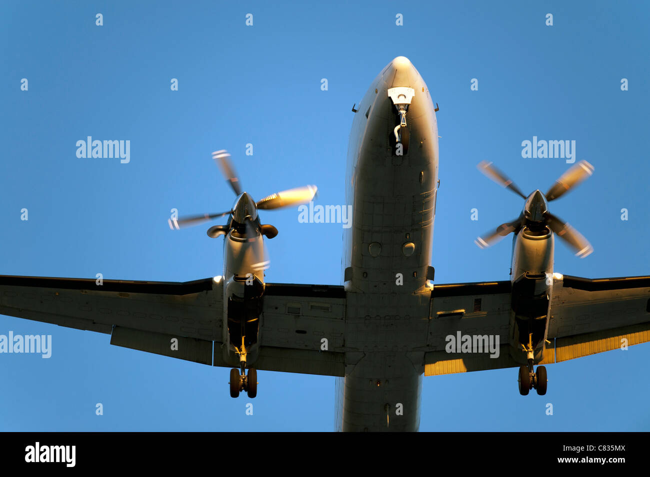 Two engine aircraft before landing Stock Photo - Alamy