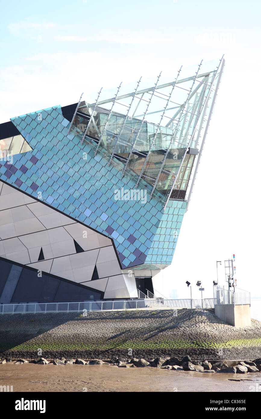 The Deep Aquarium Hull Yorkshire Stock Photo - Alamy