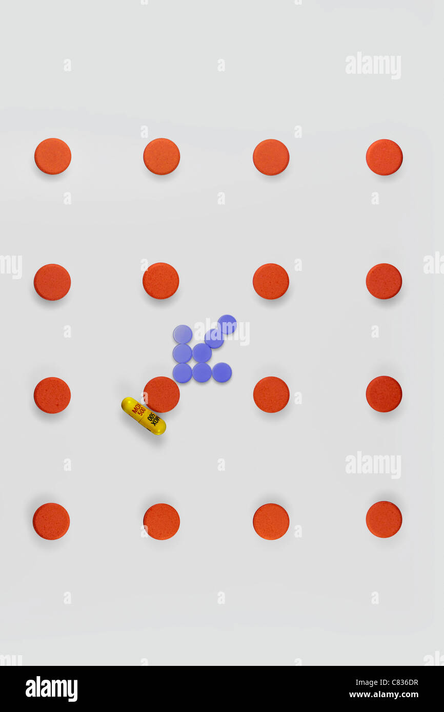 Vitamin pills arrow hi-res stock photography and images - Alamy