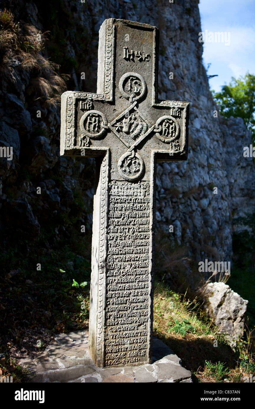 Medieval stone cross hi-res stock photography and images - Alamy