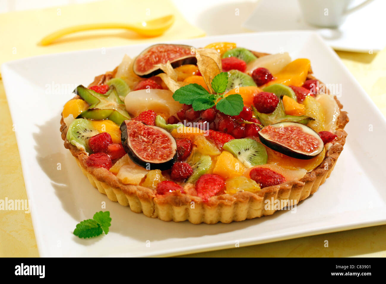 Mixed fruit tart. Recipe available Stock Photo - Alamy