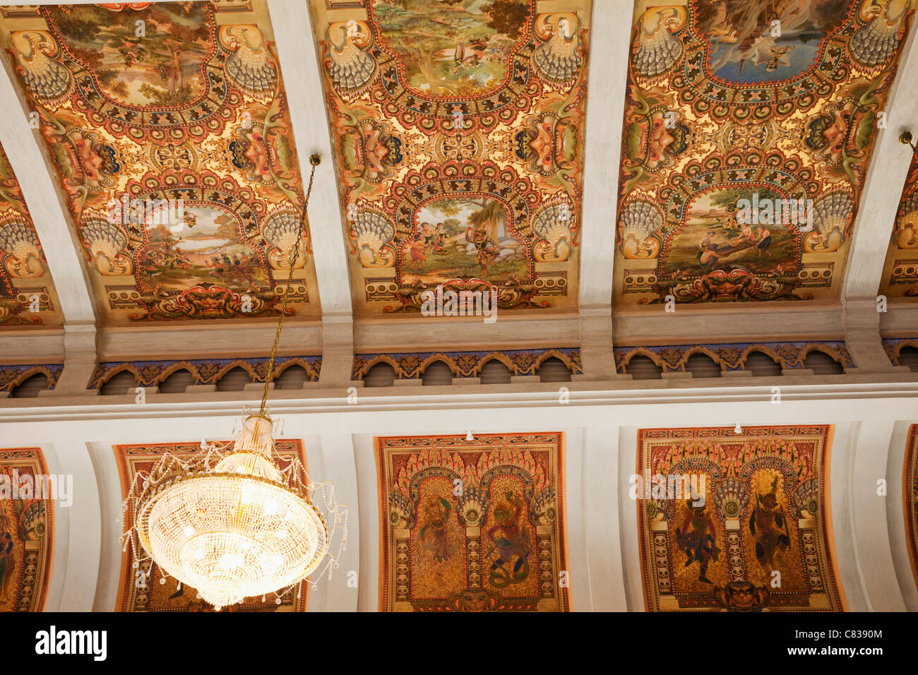 Cambodia, Phnom Penh, The Royal Palace, Ceiling Detail in the Throne Hall Stock Photo - Alamy