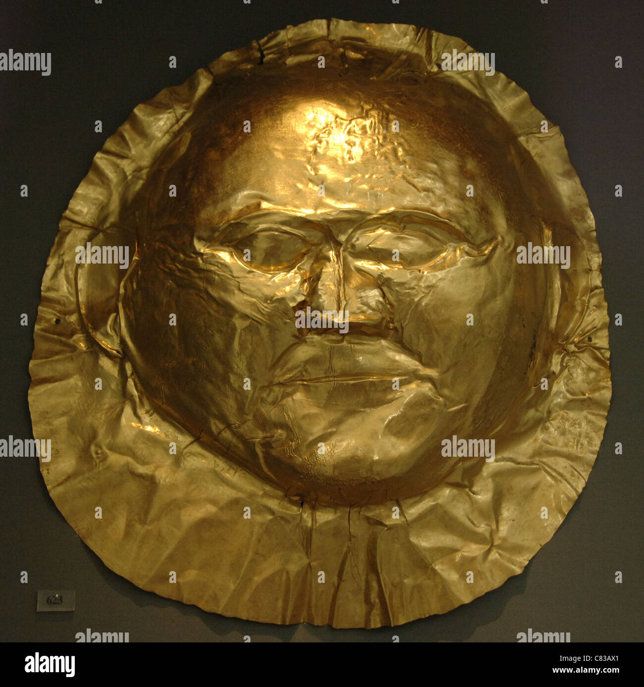 Mycenaean art. Greece. Funerary Mask in gold foil embossing. Found in ...