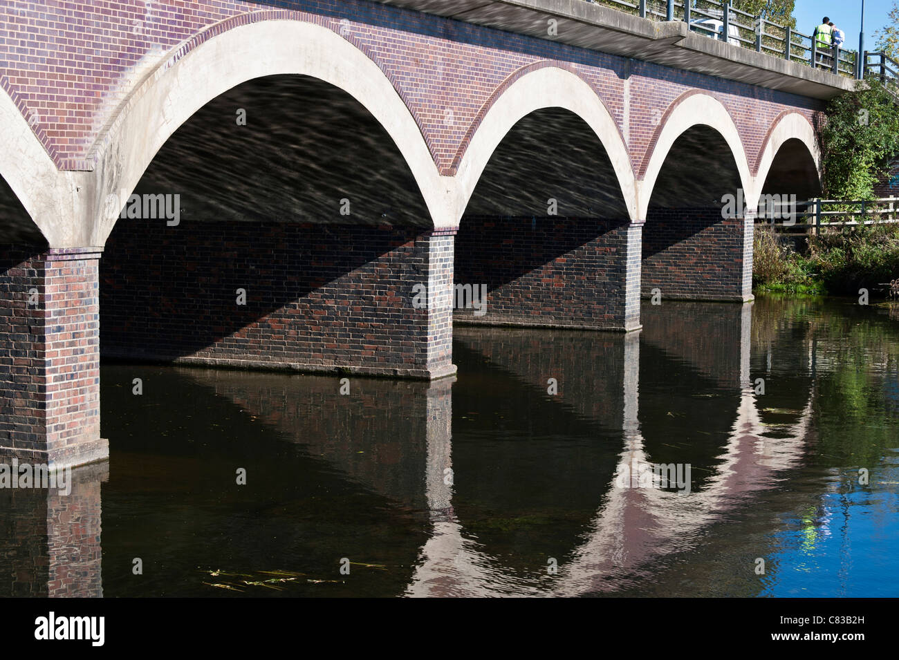 bridge over the river Avon at Stratford upon Avon Stock Photo - Alamy