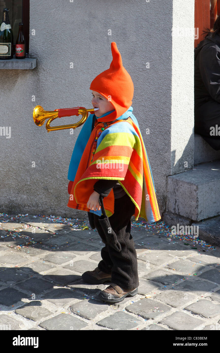 Blowing Bugle Stock Photos & Blowing Bugle Stock Images - Alamy