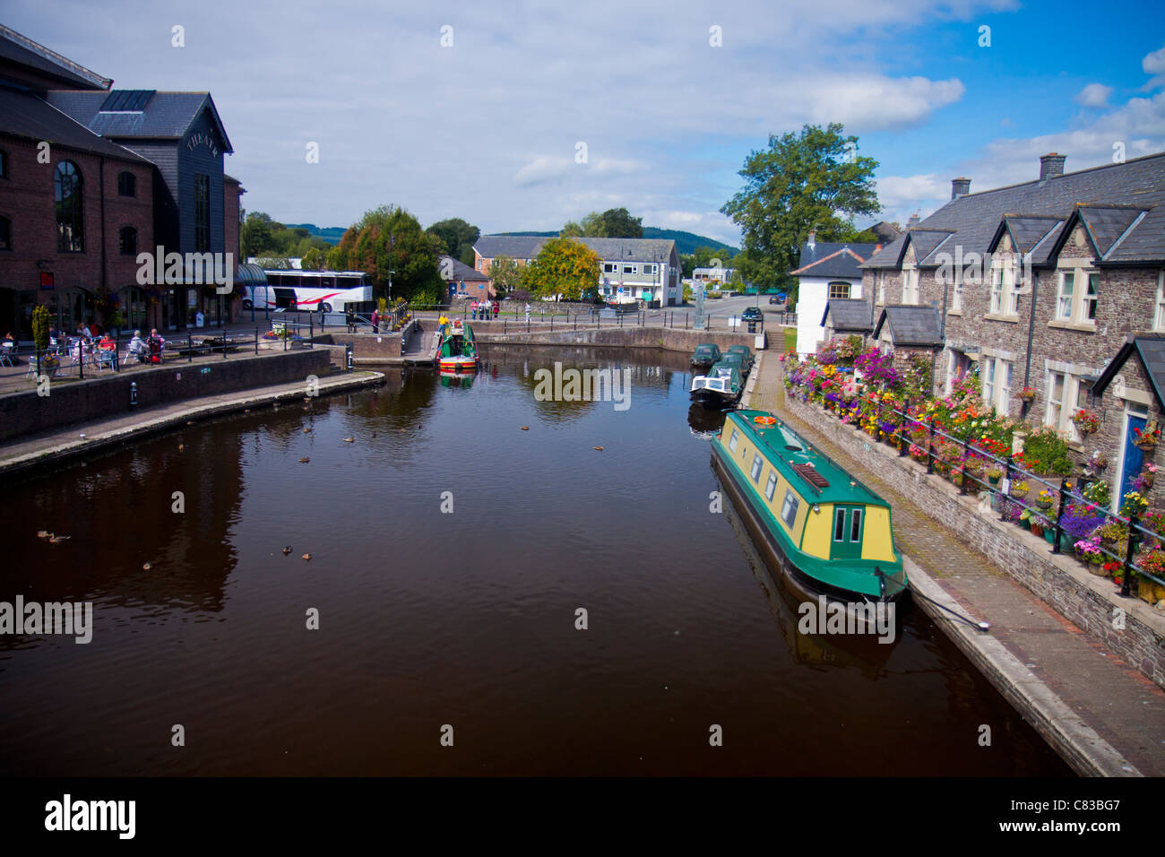 Canal monmouth y brecon hi-res stock photography and images - Alamy