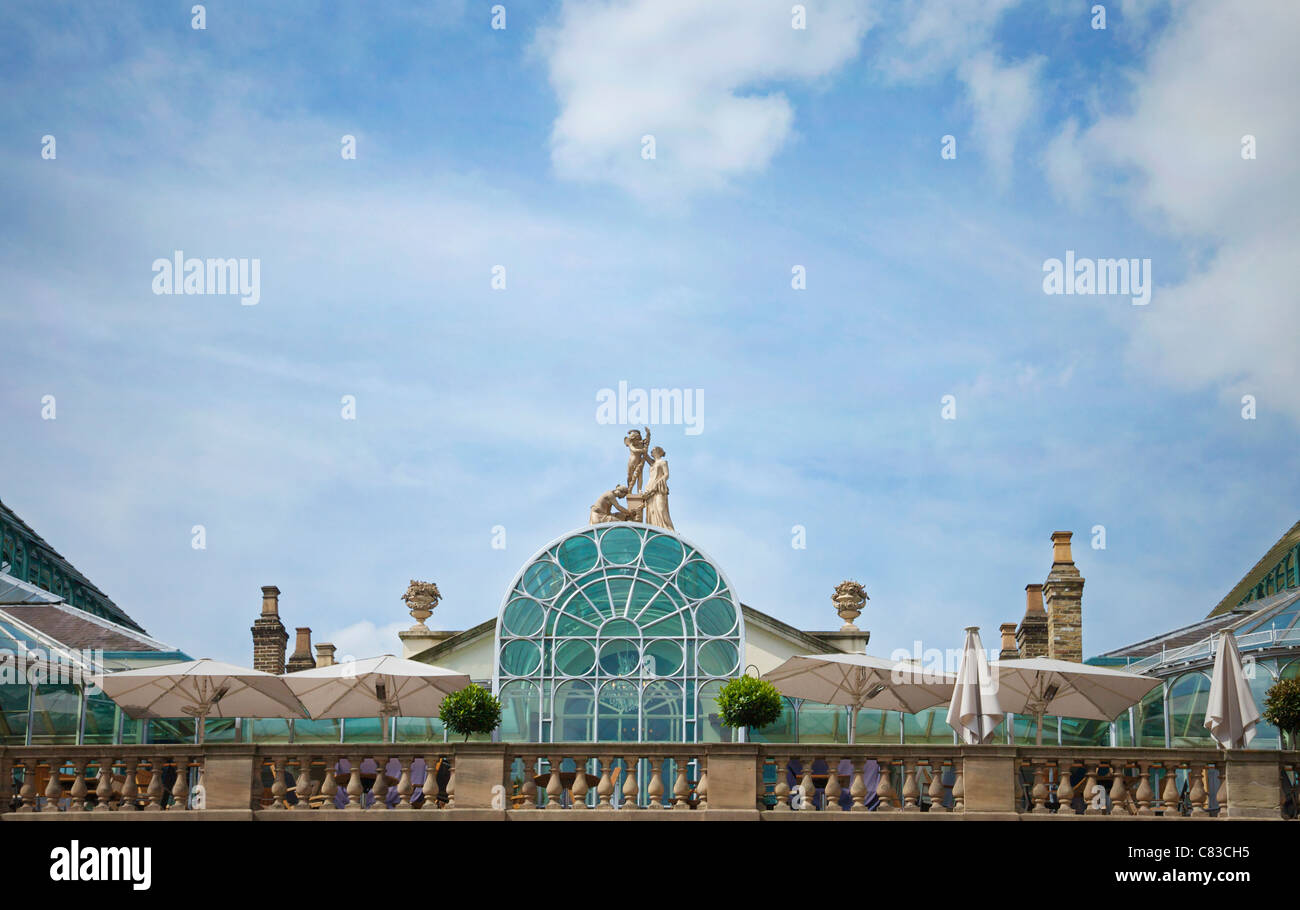 Covent garden piazza building hi-res stock photography and images - Alamy