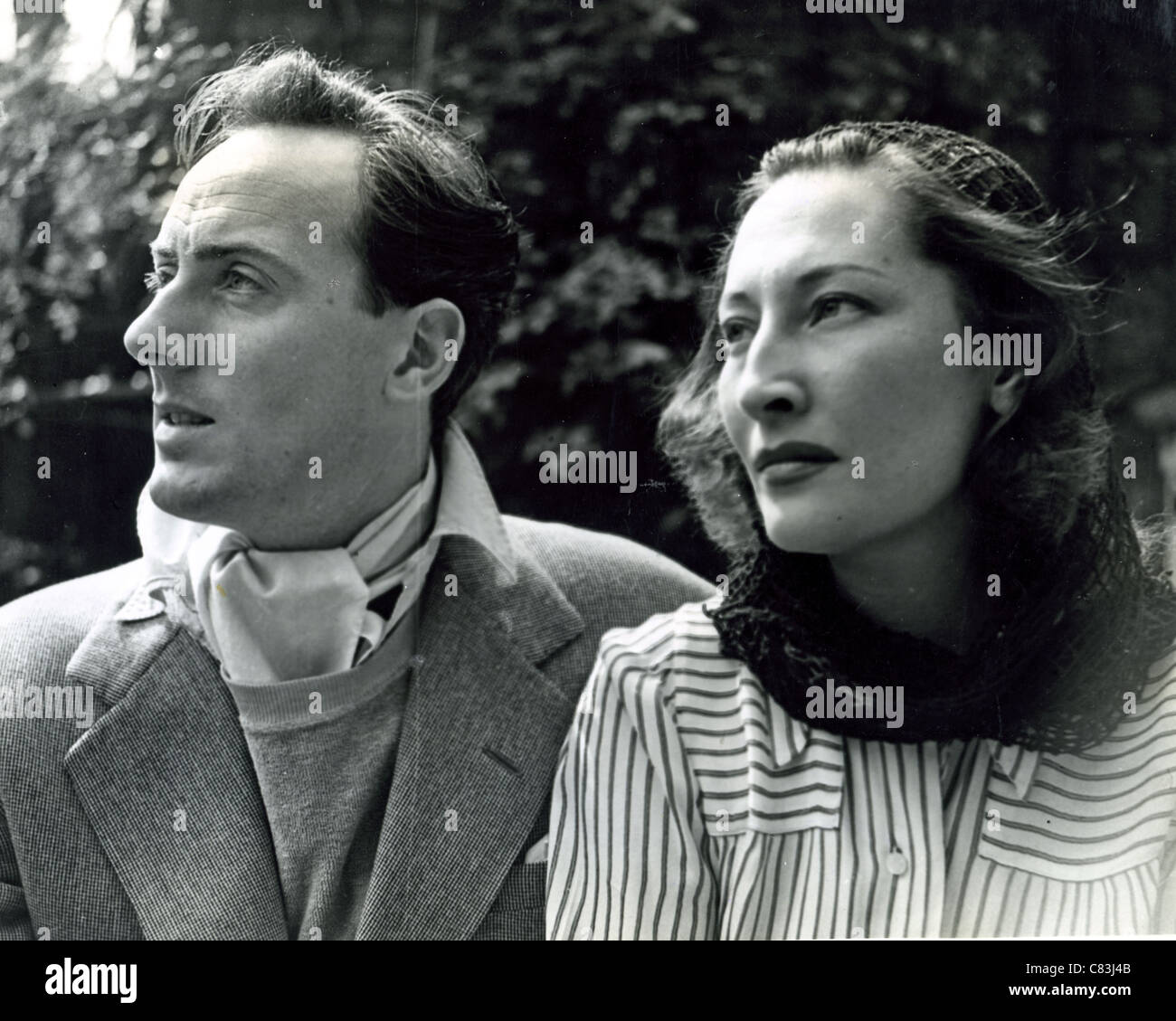 MICHAEL WILDING (1912-1979) UK film actor with first wife Kay Young in 1939 Stock Photo - Alamy