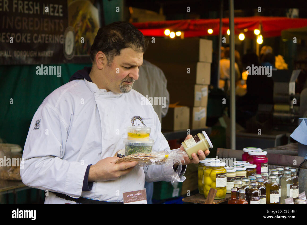 English market trader hi-res stock photography and images - Alamy