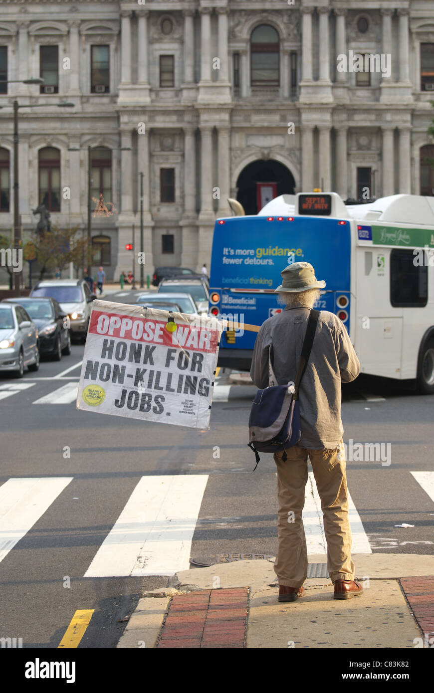 Oppose hi-res stock photography and images - Alamy