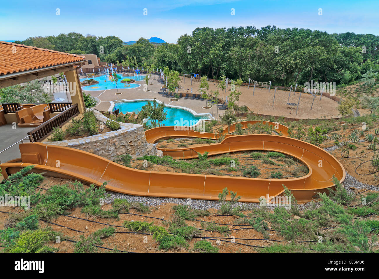 Drop water slide hi-res stock photography and images - Alamy