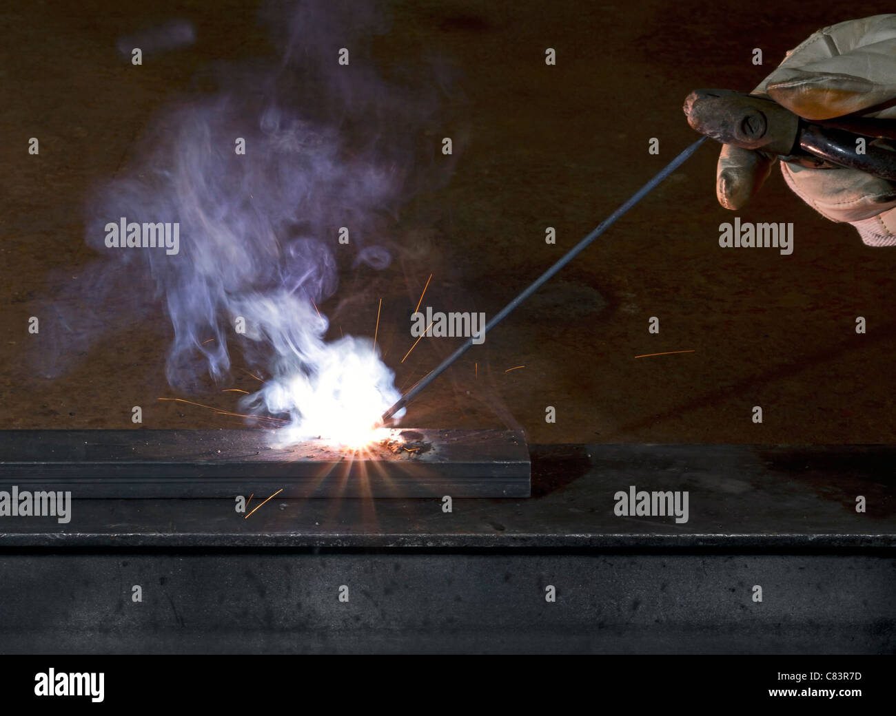 Electro welding hi-res stock photography and images - Alamy