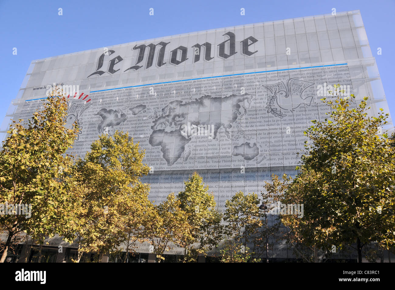 Le Monde daily newspaper building, Paris, France Stock Photo - Alamy