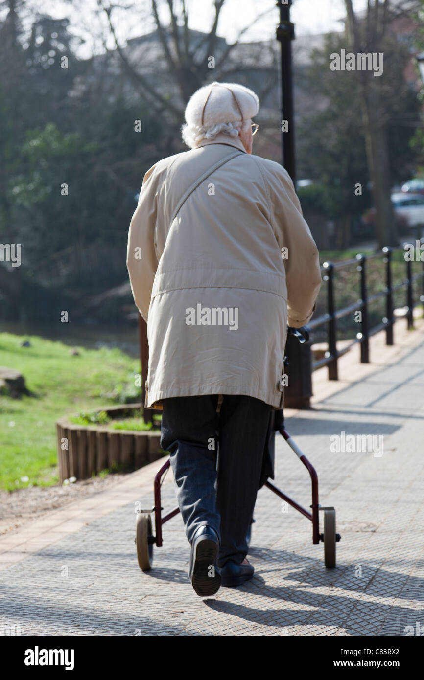 Old lady and zimmer frame hi-res stock photography and images - Alamy