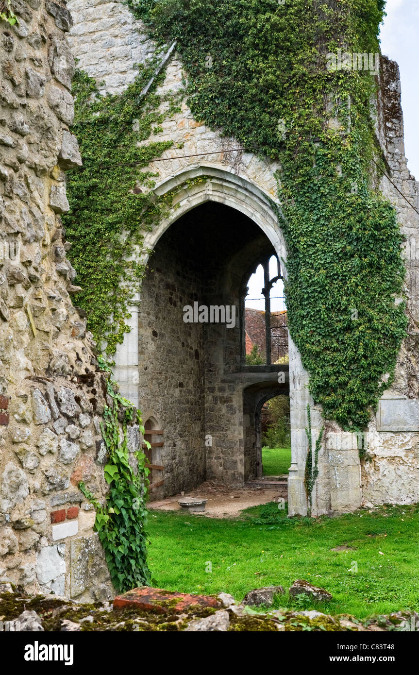 Little chart a medieval church hi-res stock photography and images - Alamy