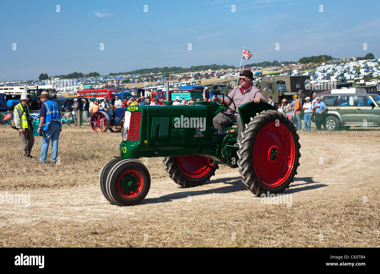 Oliver tractor hi-res stock photography and images - Alamy