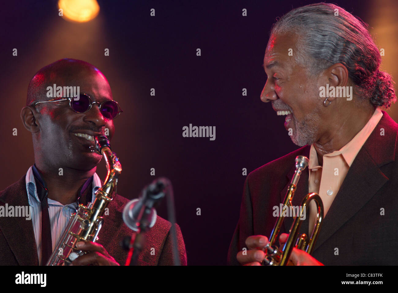 African jazz musician playing saxophone hi-res stock photography and ...
