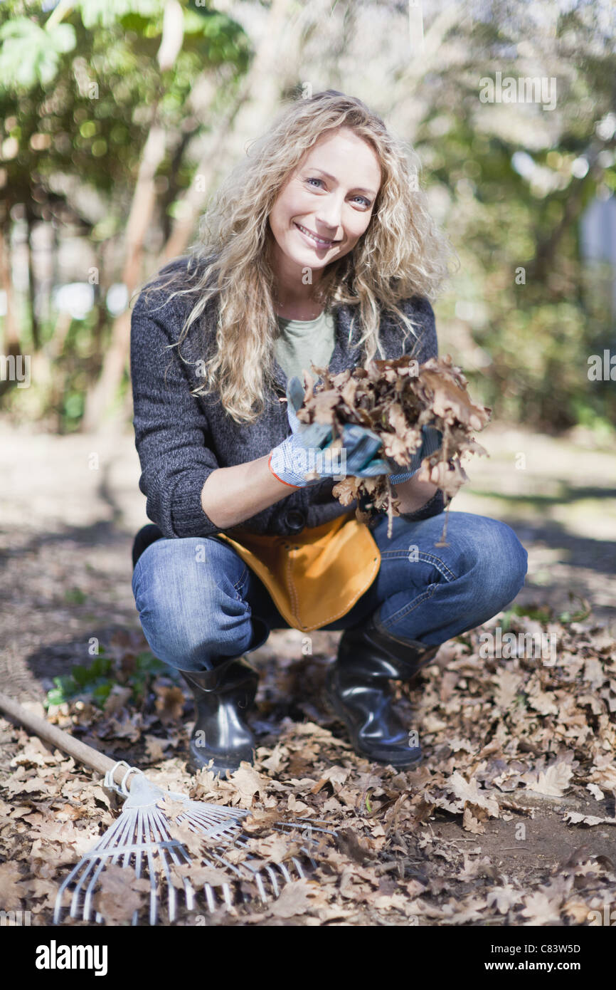 Playing dead woman hi-res stock photography and images - Alamy