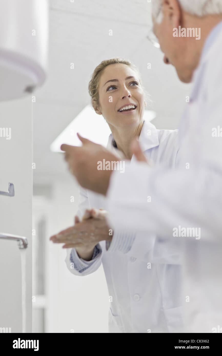 Scientists talking in pathology lab Stock Photo - Alamy