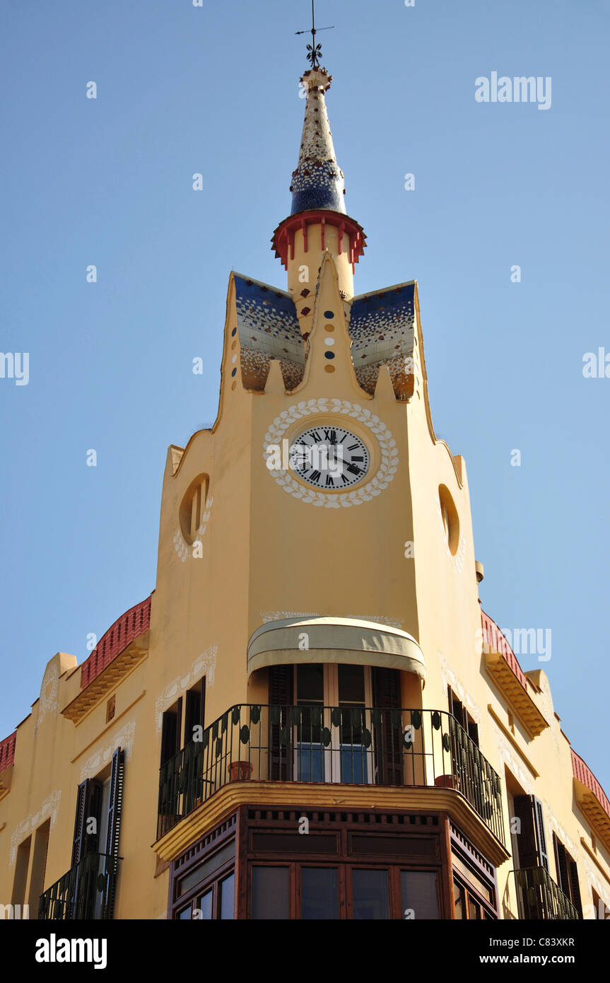 Modernisme Bartholomew House Carbonell and Mussons building, Plaza de ...