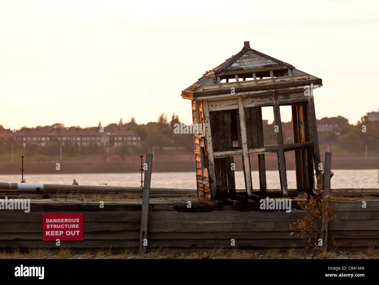 Broken hut on pier hi-res stock photography and images - Alamy