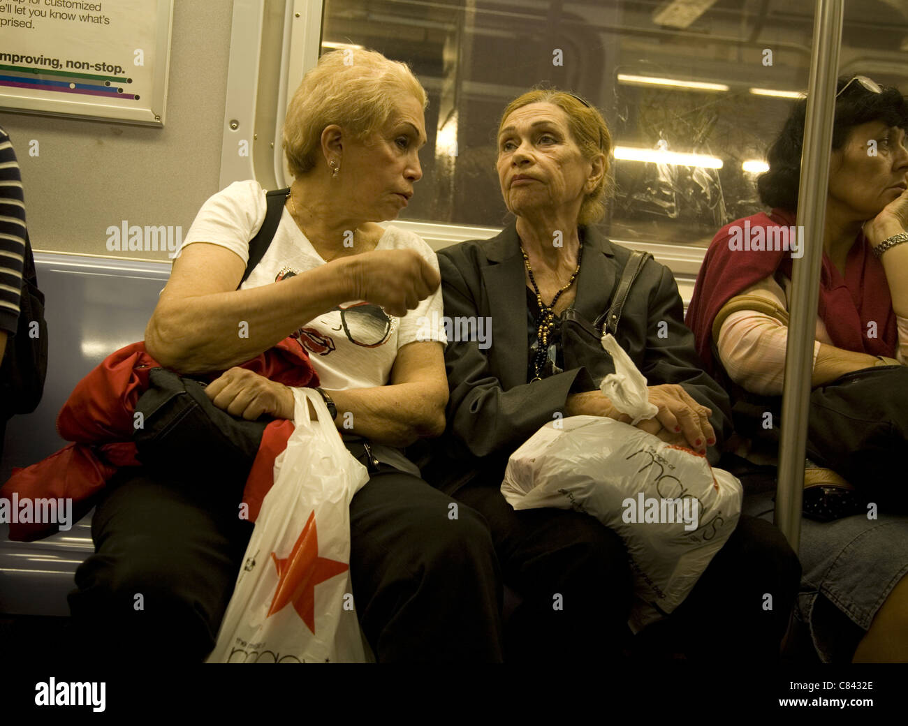 How to ride the new york city subway hi-res stock photography and ...