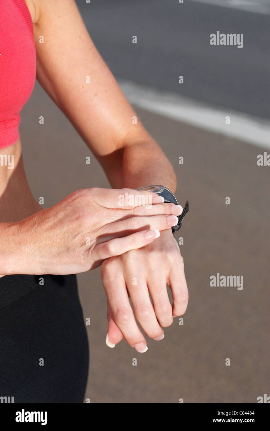 Runner stopwatch hi-res stock photography and images - Alamy