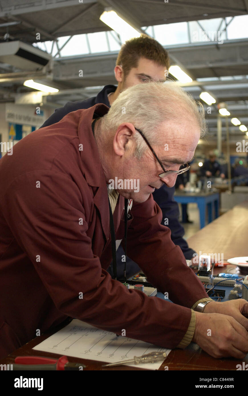 Electrical engineers hi-res stock photography and images - Alamy