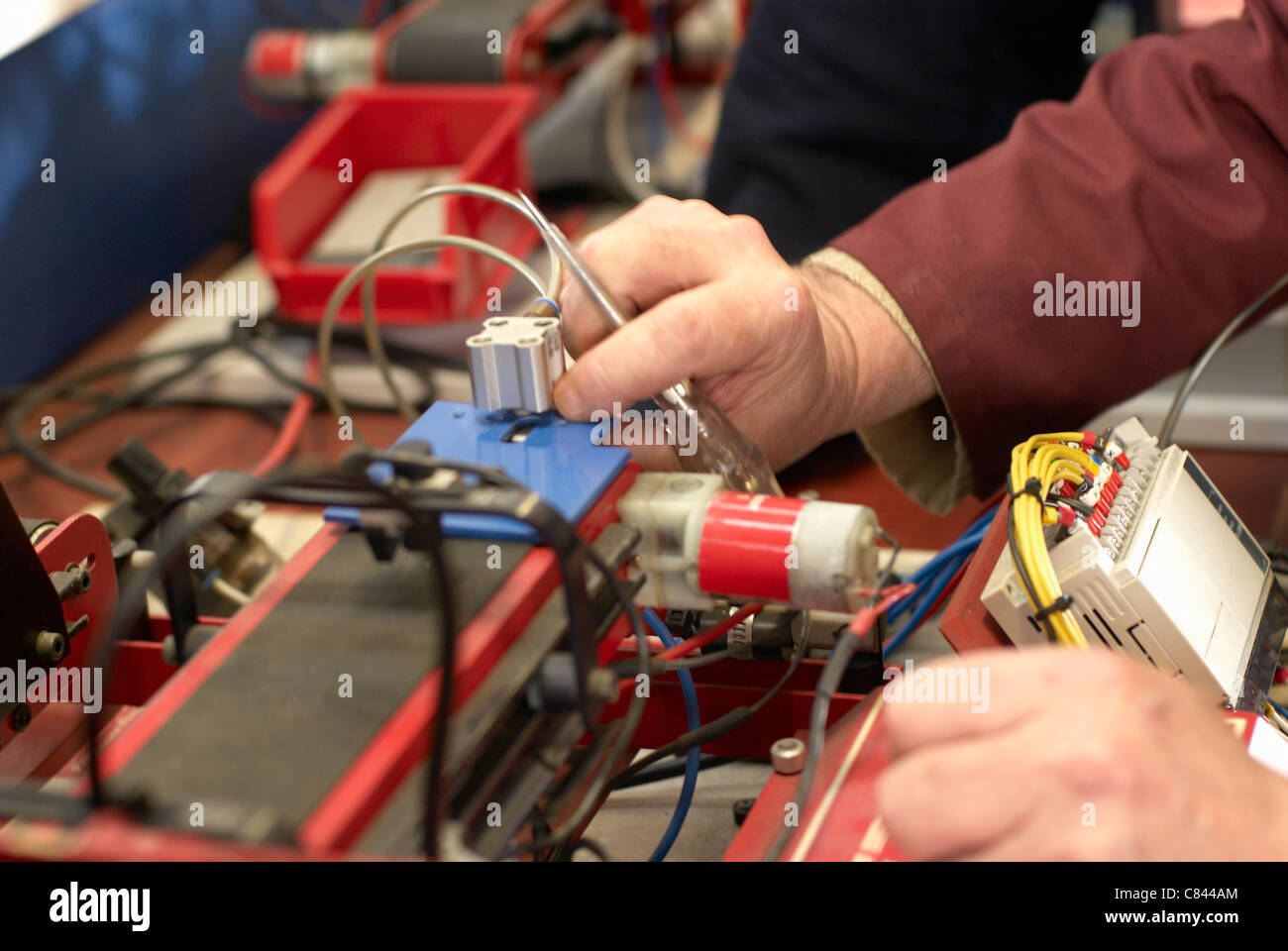 Electrical engineer hi-res stock photography and images - Alamy