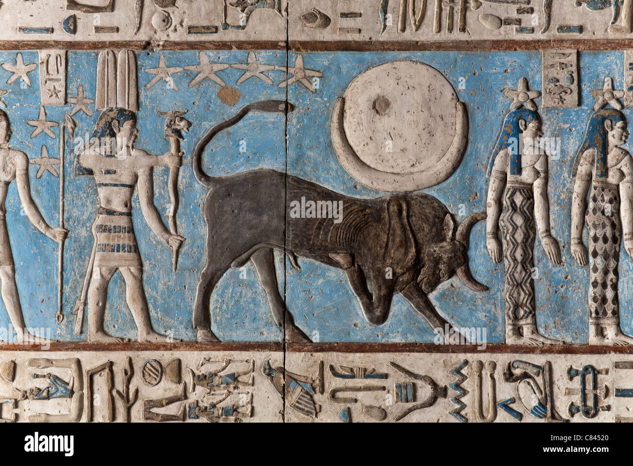 Dendera temple ceiling osiris hi-res stock photography and images - Alamy
