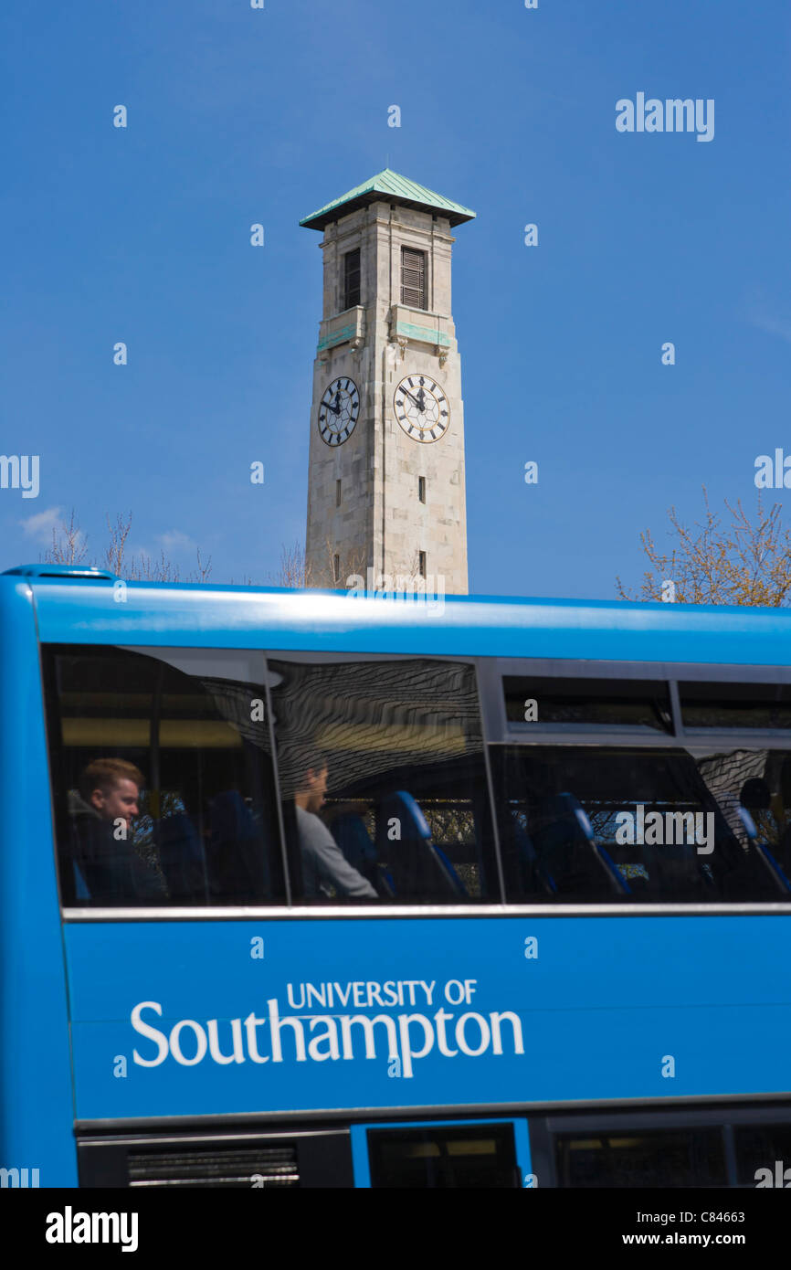 Bus clock hi-res stock photography and images - Alamy