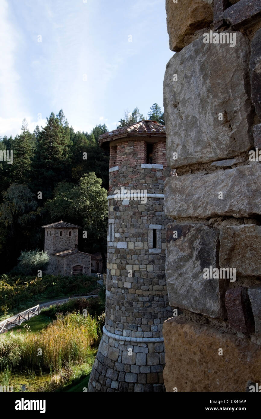 A tower made of stone that is part of a castle Stock Photo - Alamy