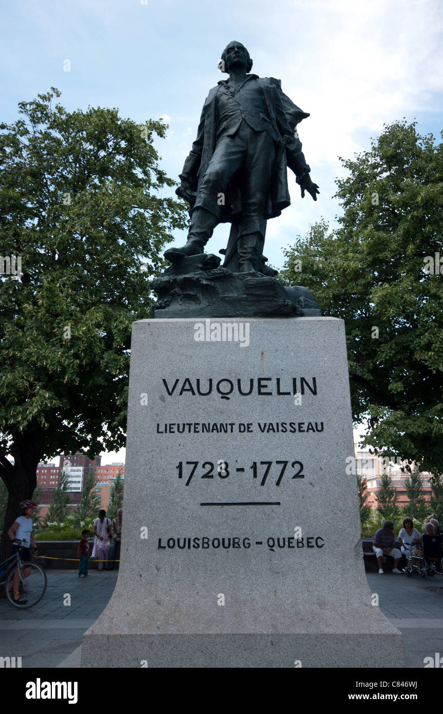 Canada quebec montreal statue hi-res stock photography and images - Alamy