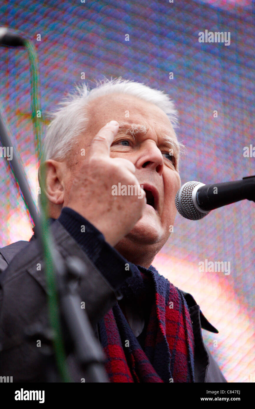 Cnd founder bruce kent hi-res stock photography and images - Alamy